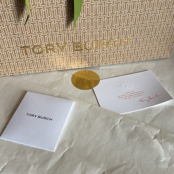 Tory Burch | Bags | Tory Burch Paper Gift Bag Receipt Holder White ...